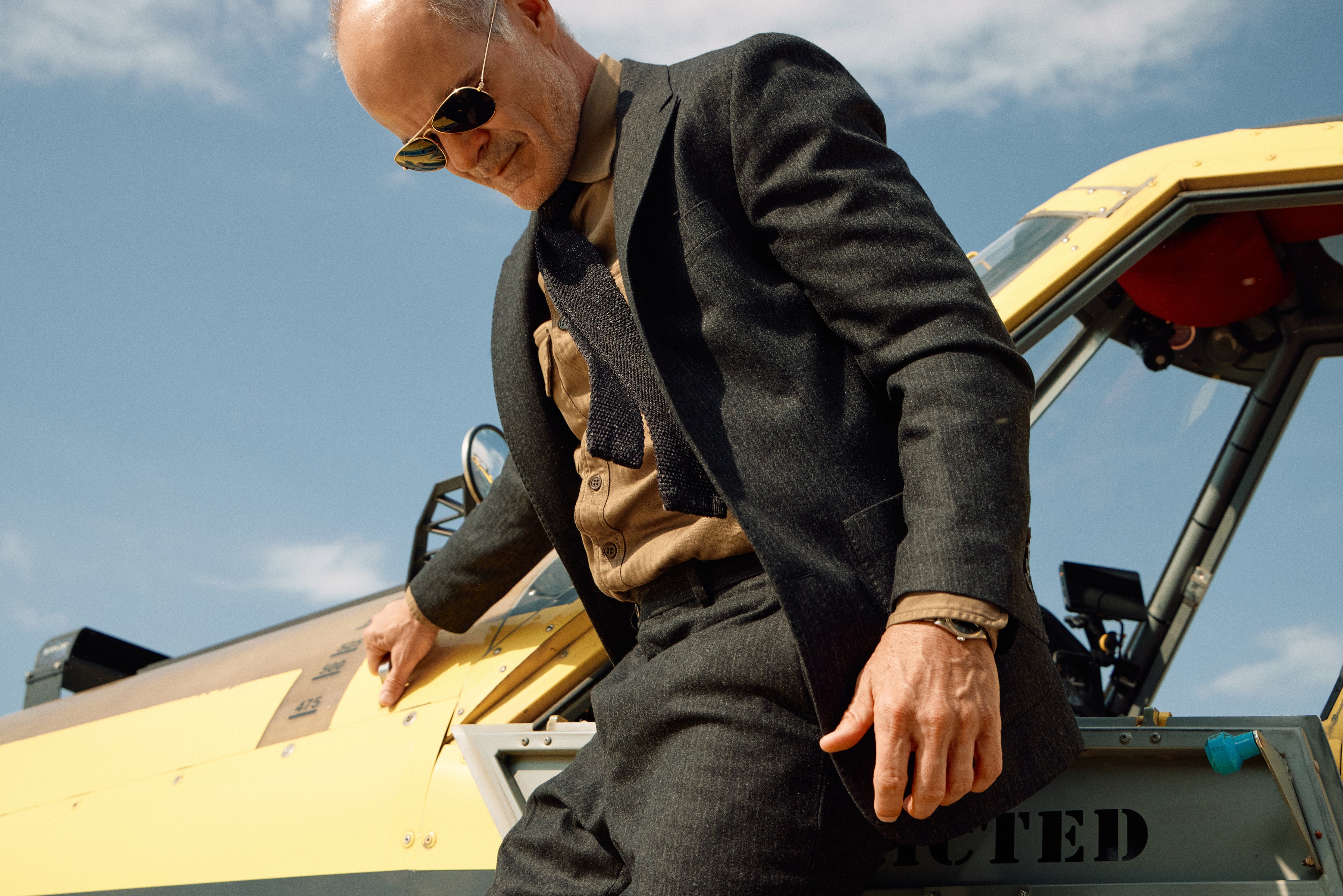 Introducing Rivay Tailored featuring Michael Kelly – RIVAY